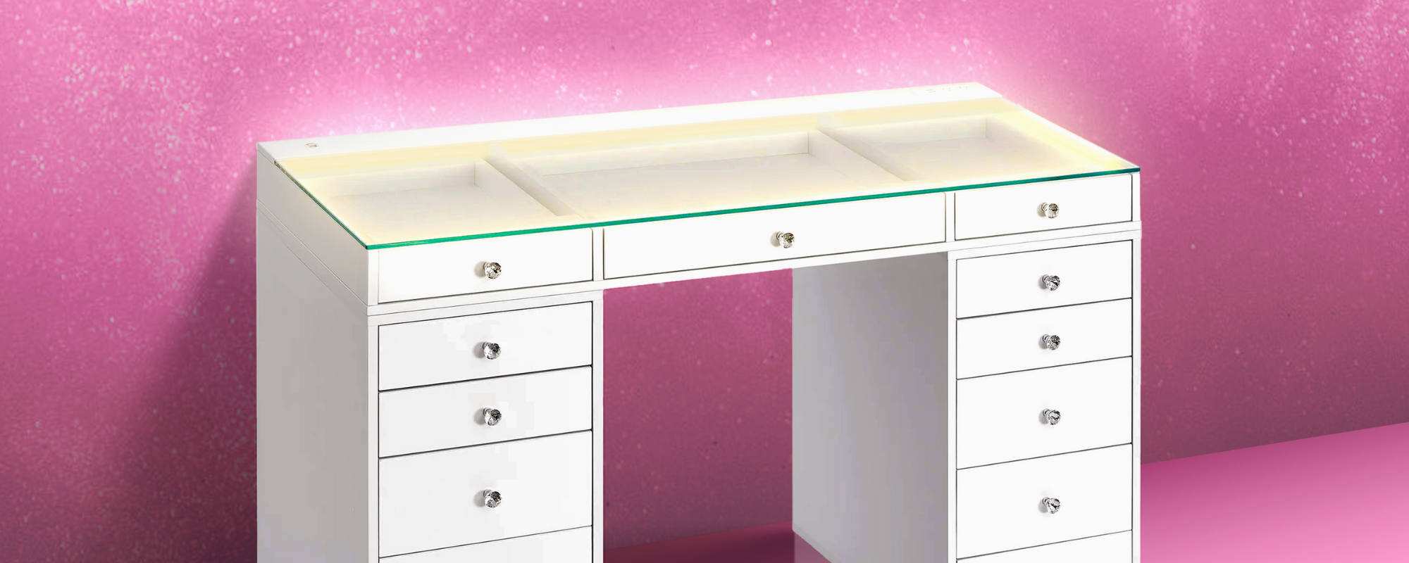 Lighted Vanity Tables | Vanity Blog | Impressions Vanity Co.