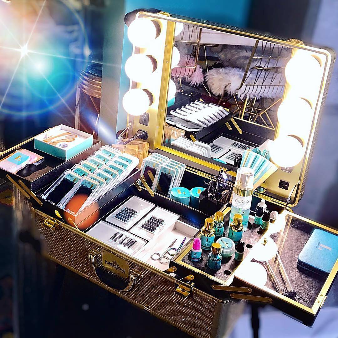 Slay ANYWHERE with the Slaycase Pro – Impressions Vanity Co.